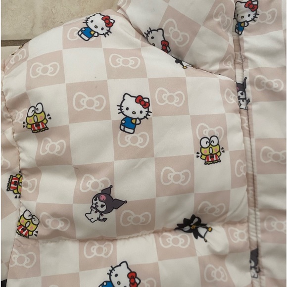 Forever 21 | Jackets & Coats | Hello Kitty X Forever 2 Puffer Jacket ...